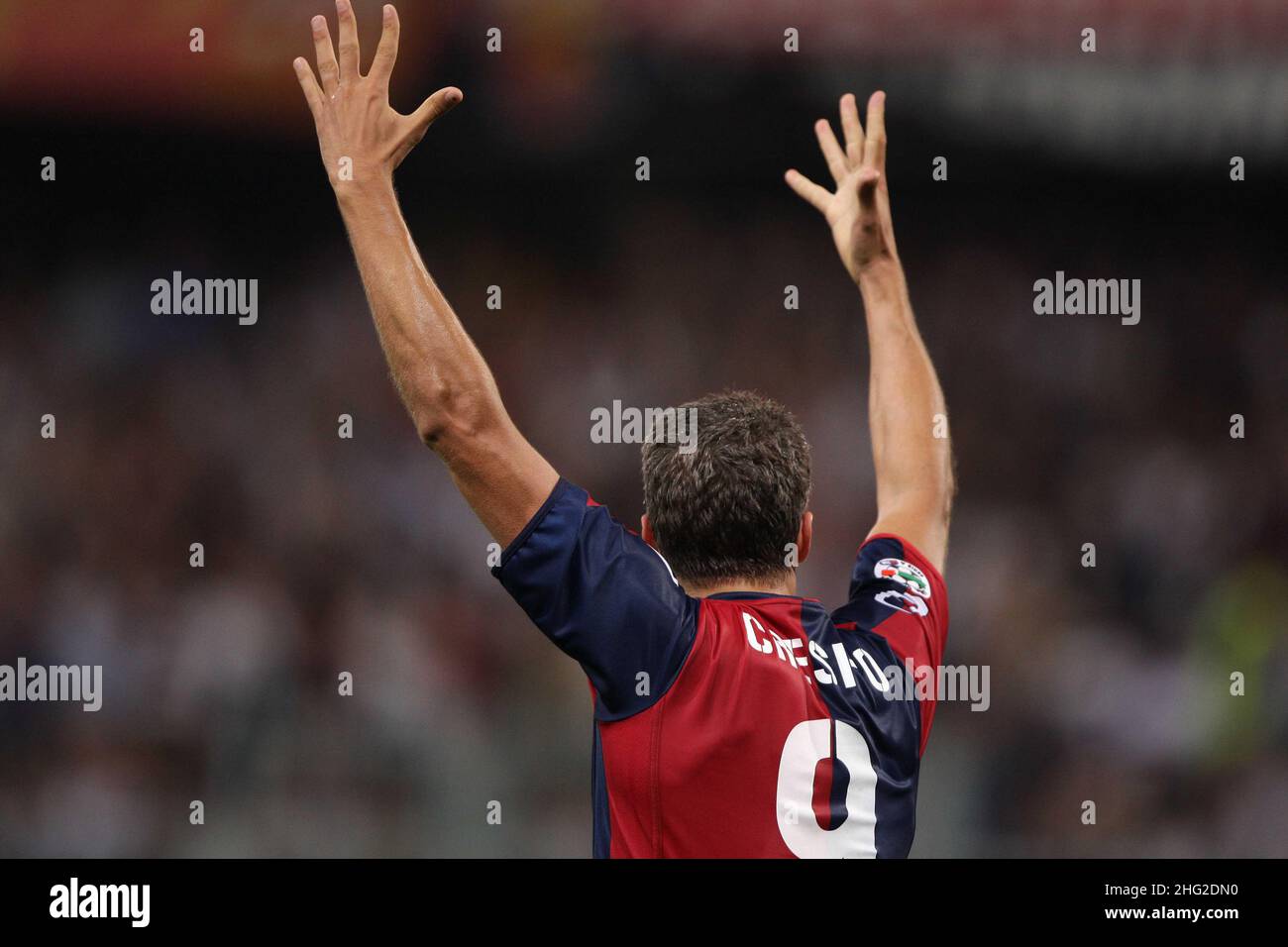 Genoa's Hernan Crespo celebrates scoring against Juventus Stock Photo ...