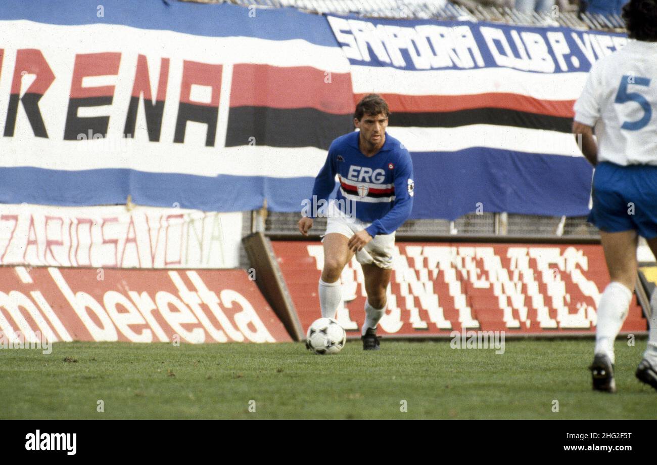 Sampdoria's Roberto Mancini in action Stock Photo - Alamy