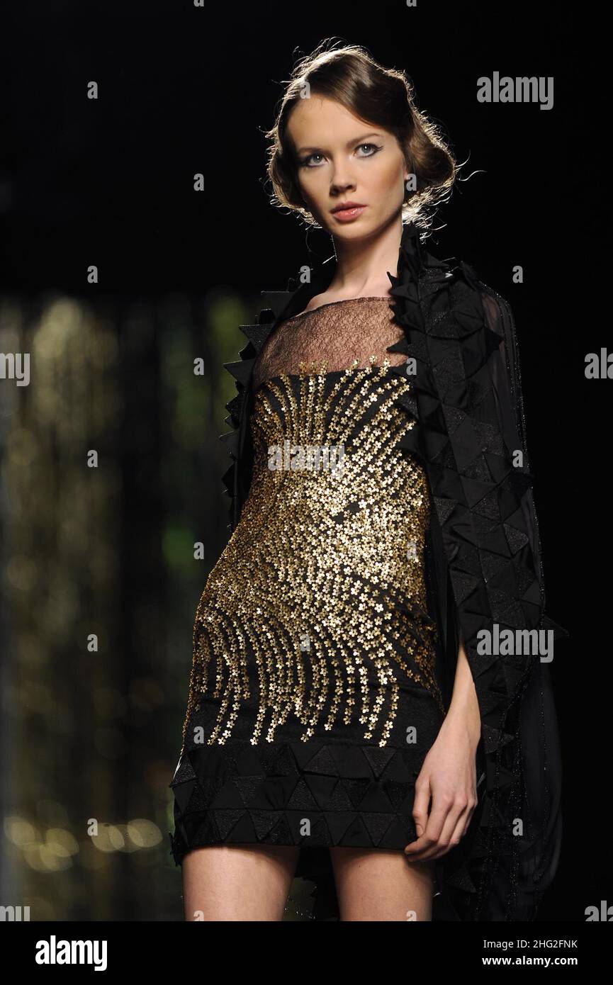 Tony ward model hi-res stock photography and images - Alamy