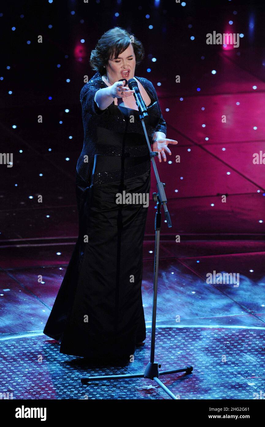 Susan boyle hi-res stock photography and images - Alamy
