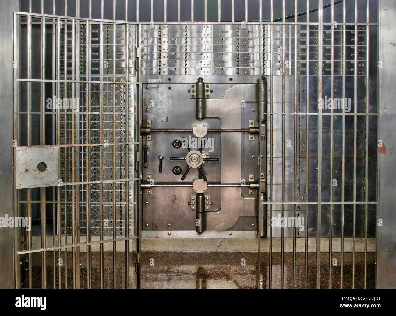 Inner Vault and Lock Boxes. Hamilton Vault. Designed And Built By The ...