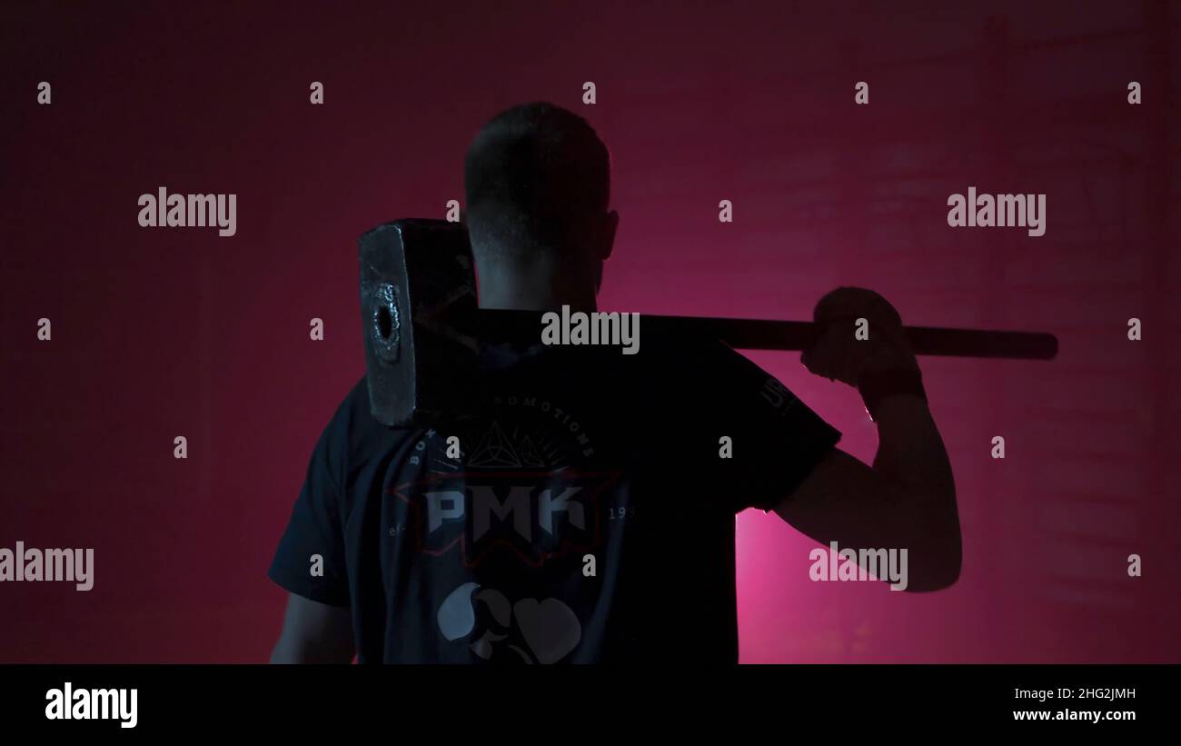 Sledgehammer crossfit wheel black hi-res stock photography and images ...