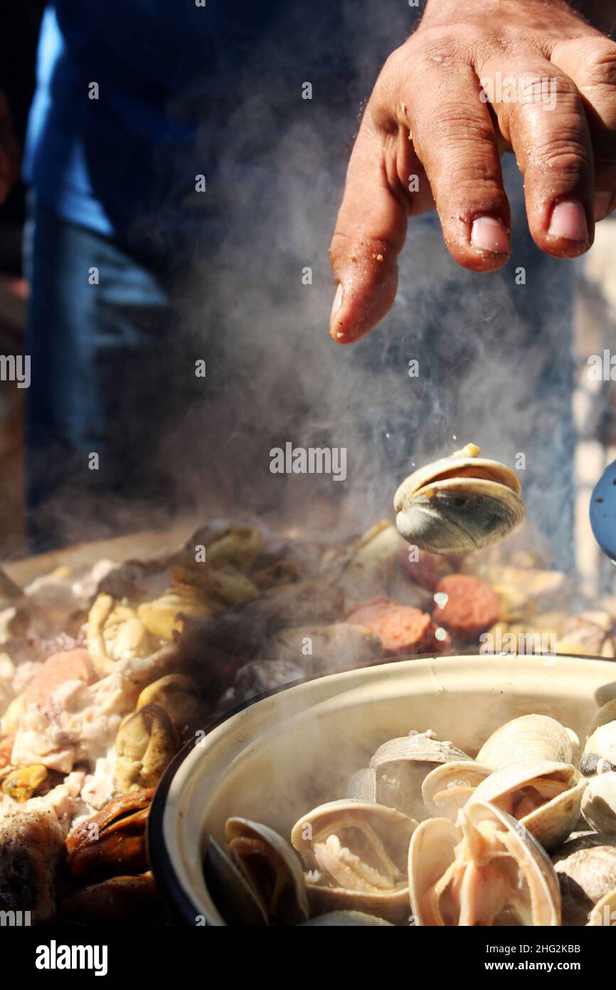 Steam seafood hi-res stock photography and images - Alamy