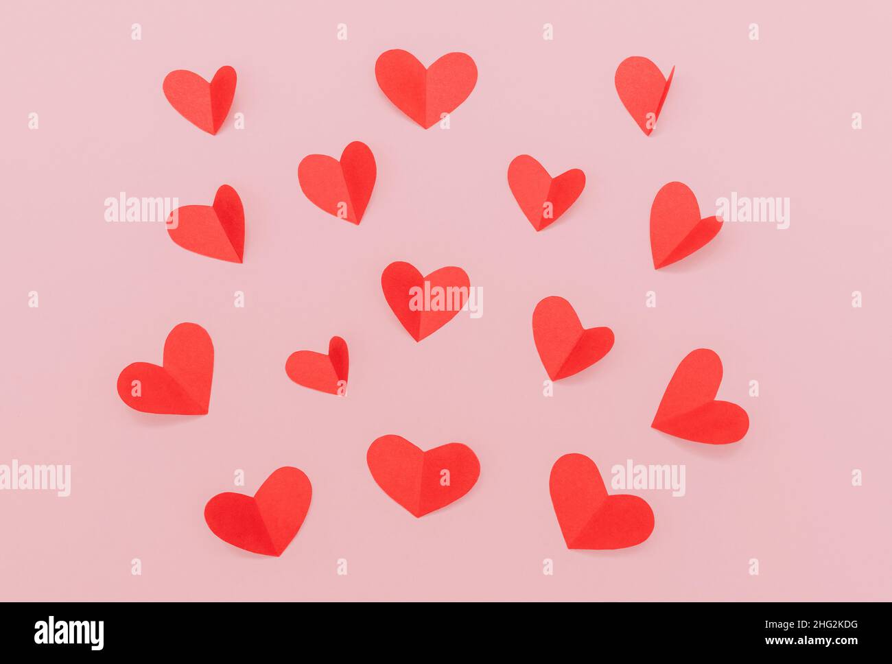 Valentines day paper hearts hi-res stock photography and images - Alamy