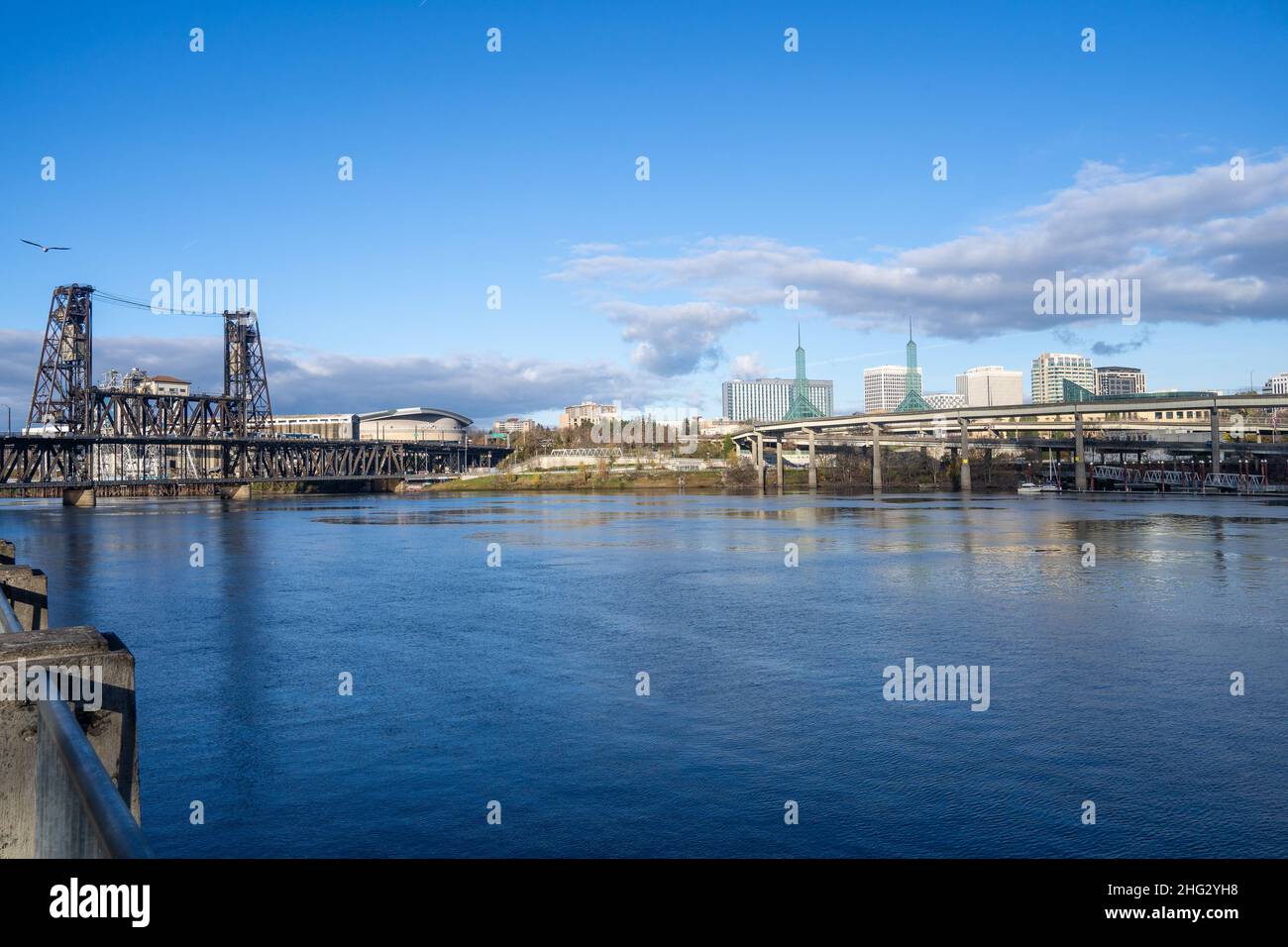 Governor Tom McCall Waterfront Park is park located in downtown ...