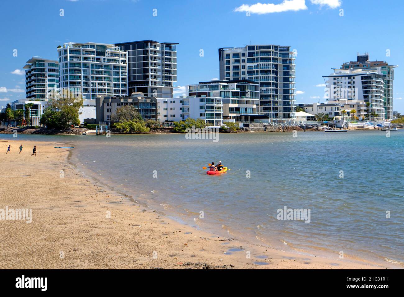Beach play along the Maroochy River in Maroochydore Stock Photo - Alamy
