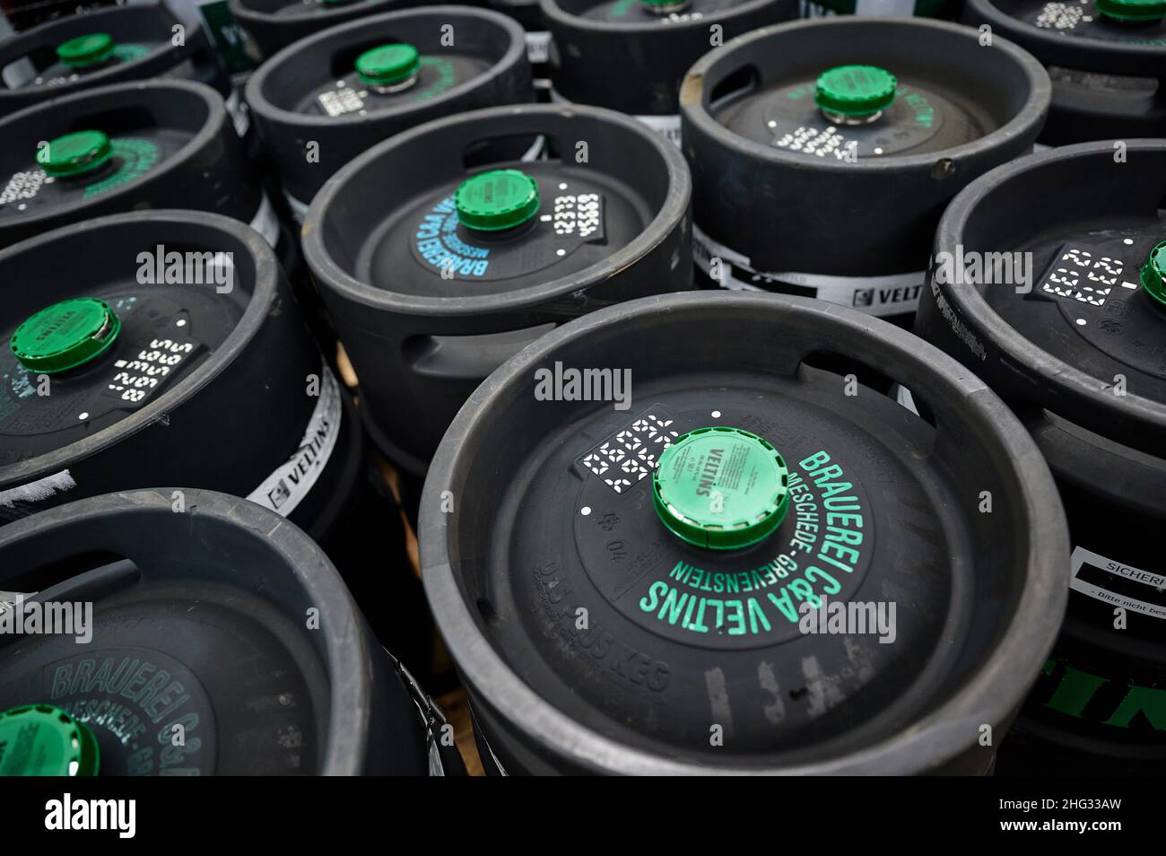 Beer loading hi-res stock photography and images - Alamy