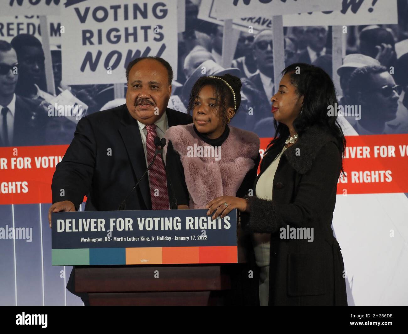 Muriel bowser john lewis hi-res stock photography and images - Alamy