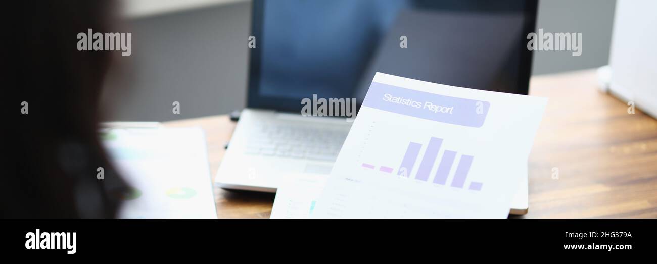 Diagram documents hi-res stock photography and images - Alamy