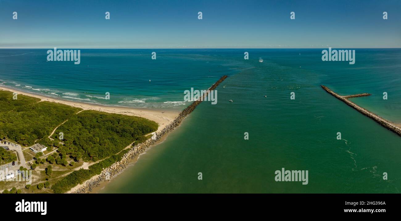 Fort pierce inlet atlantic hi-res stock photography and images - Alamy
