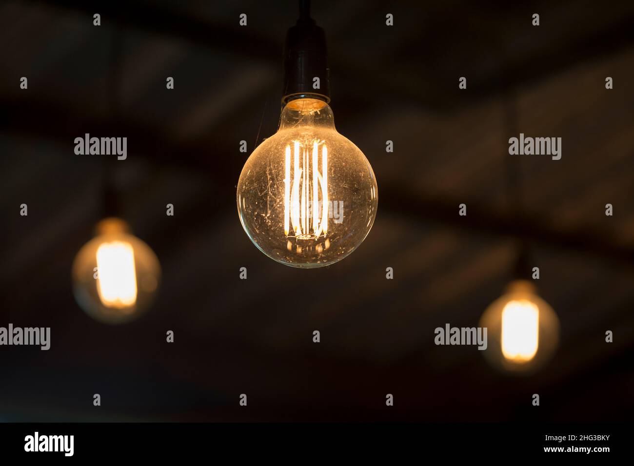 antique edison style light bulbs Stock Photo - Alamy