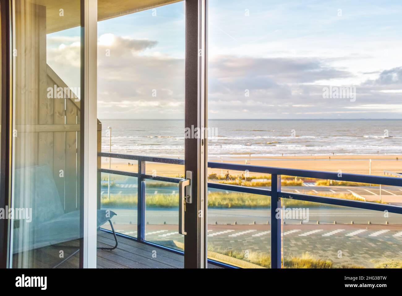 Luxurious house view from balcony hi-res stock photography and images ...