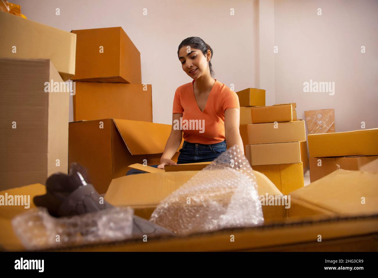 Good Packing High Resolution Stock Photography and Images - Alamy