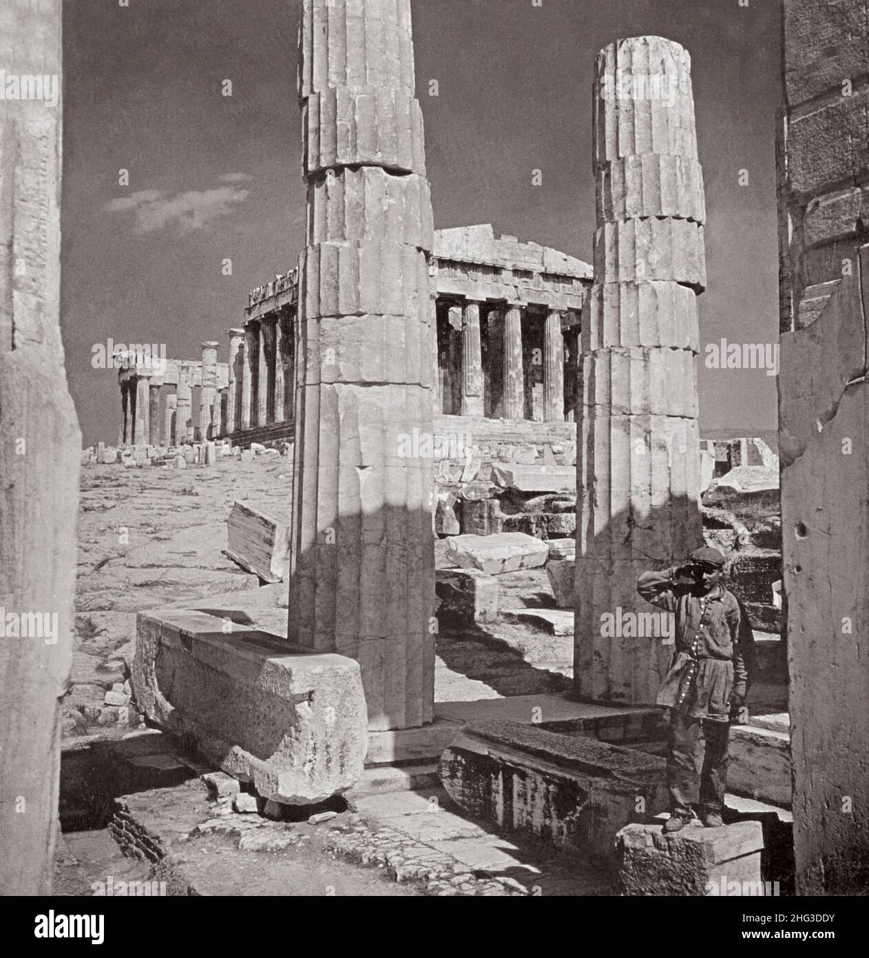 Athens parthenon columns hi-res stock photography and images - Alamy