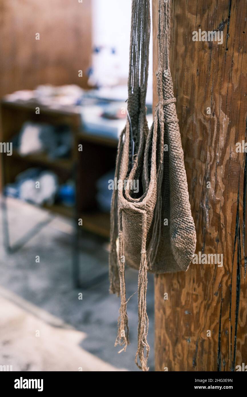 Hanging cloth hi-res stock photography and images - Alamy