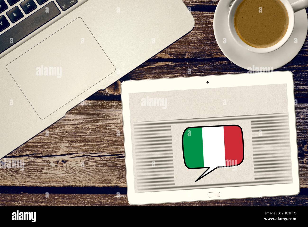 Learn italian language online hi-res stock photography and images - Alamy