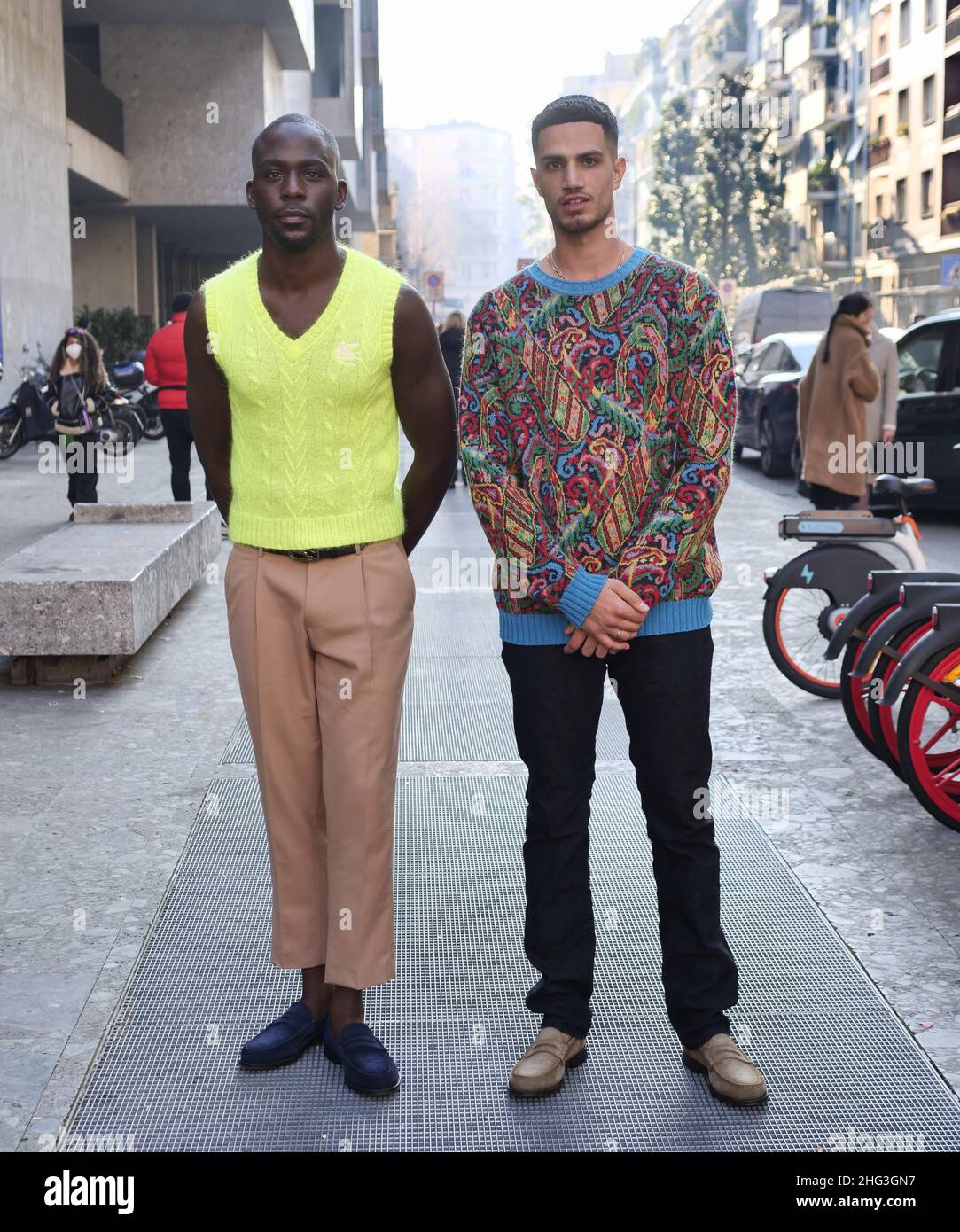 Ashton Gohil e Emmanuel Lawal street style outfit during Etro Fashion ...
