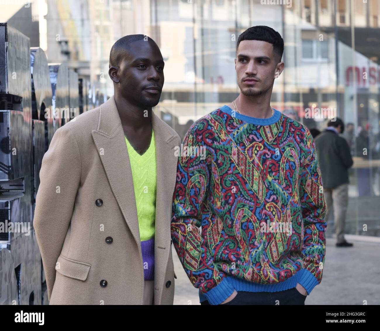 Ashton Gohil e Emmanuel Lawal street style outfit during Etro Fashion ...