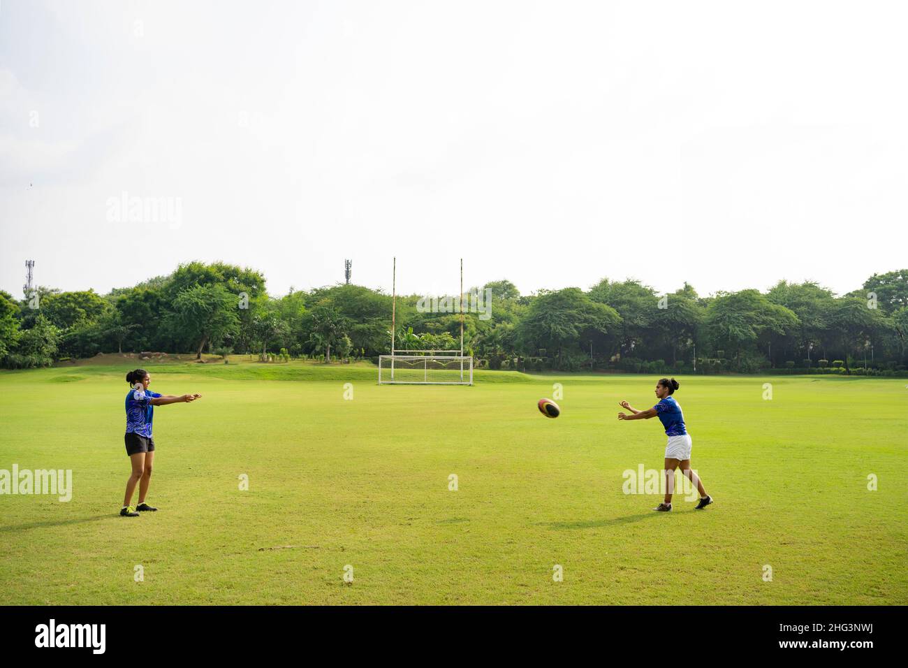 Rugby girls hi-res stock photography and images - Alamy