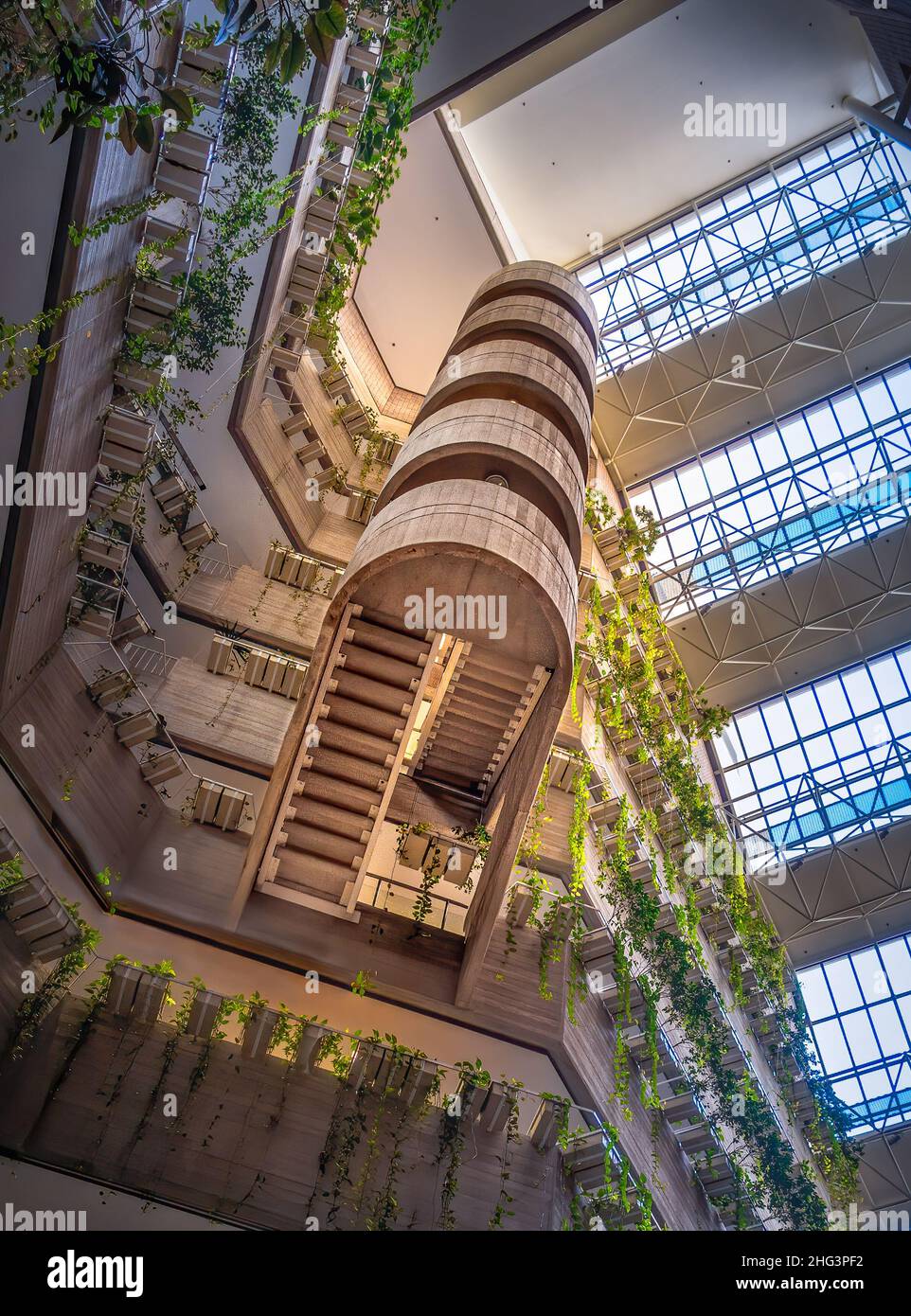 Brutalist modern australian architecture hi-res stock photography and ...