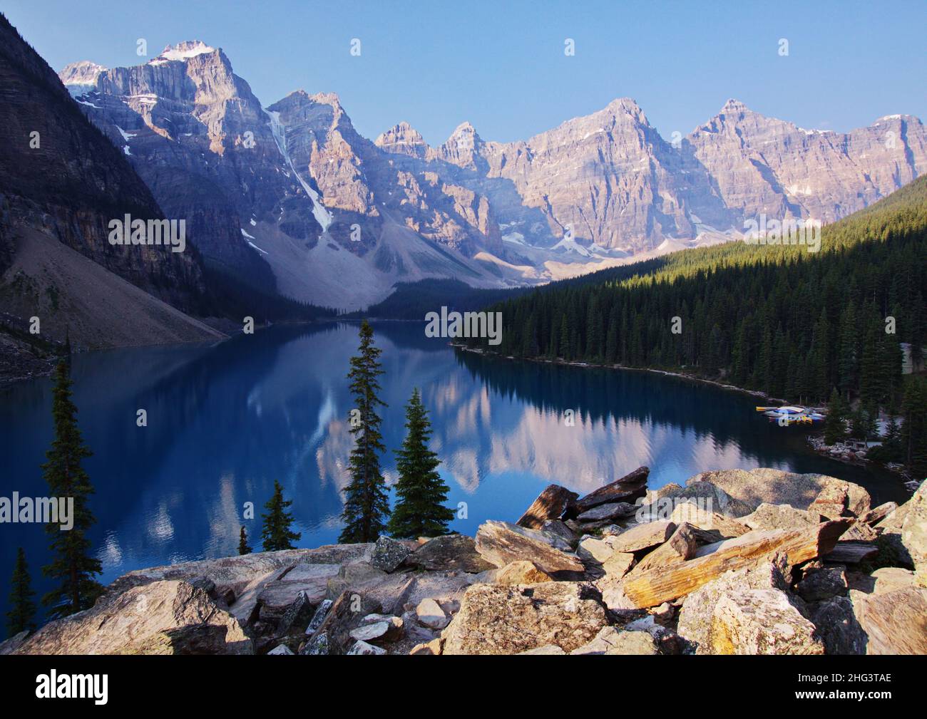 Aerial cold lake alberta hi-res stock photography and images - Alamy