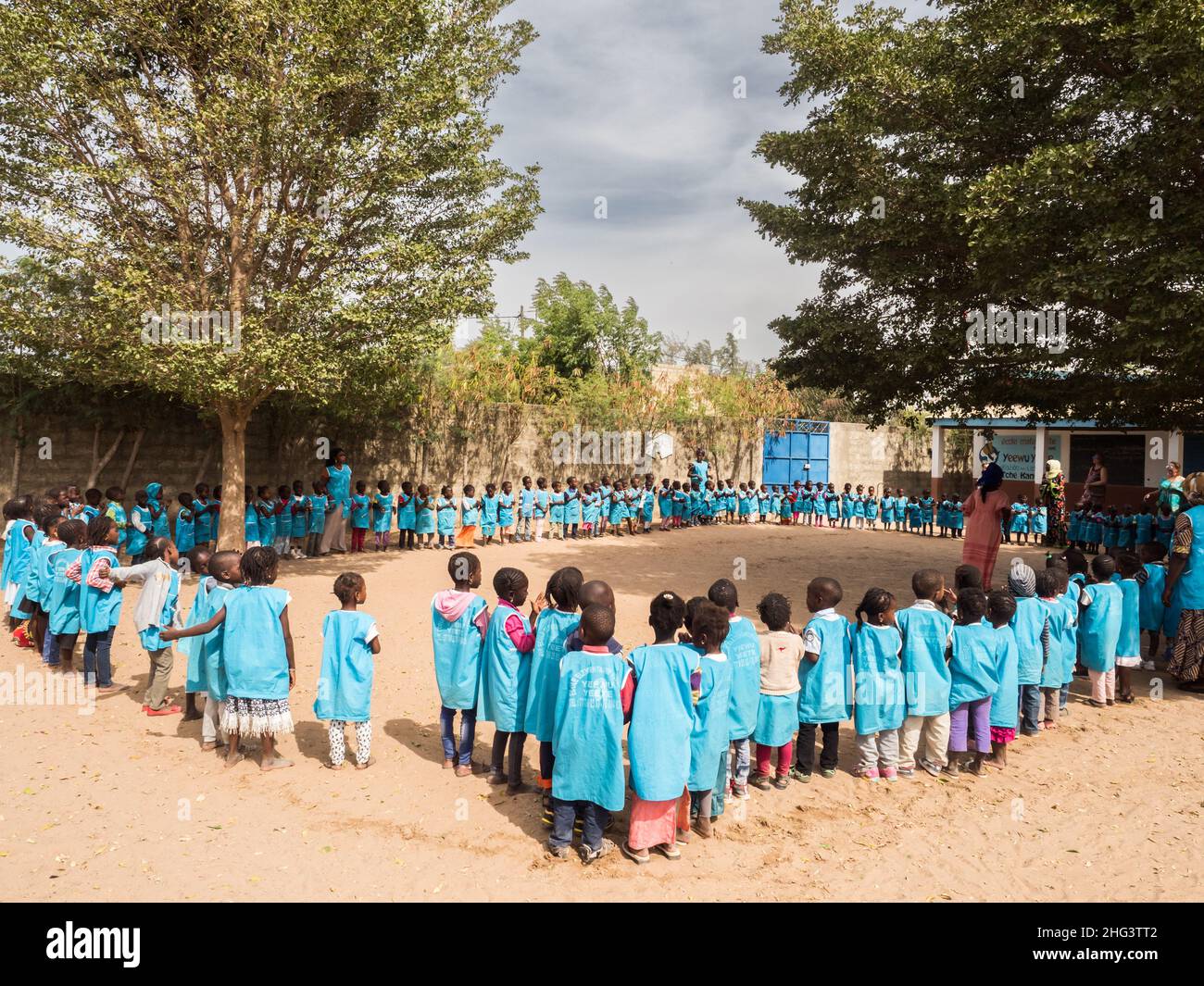 African school kid in uniform hi-res stock photography and images - Alamy
