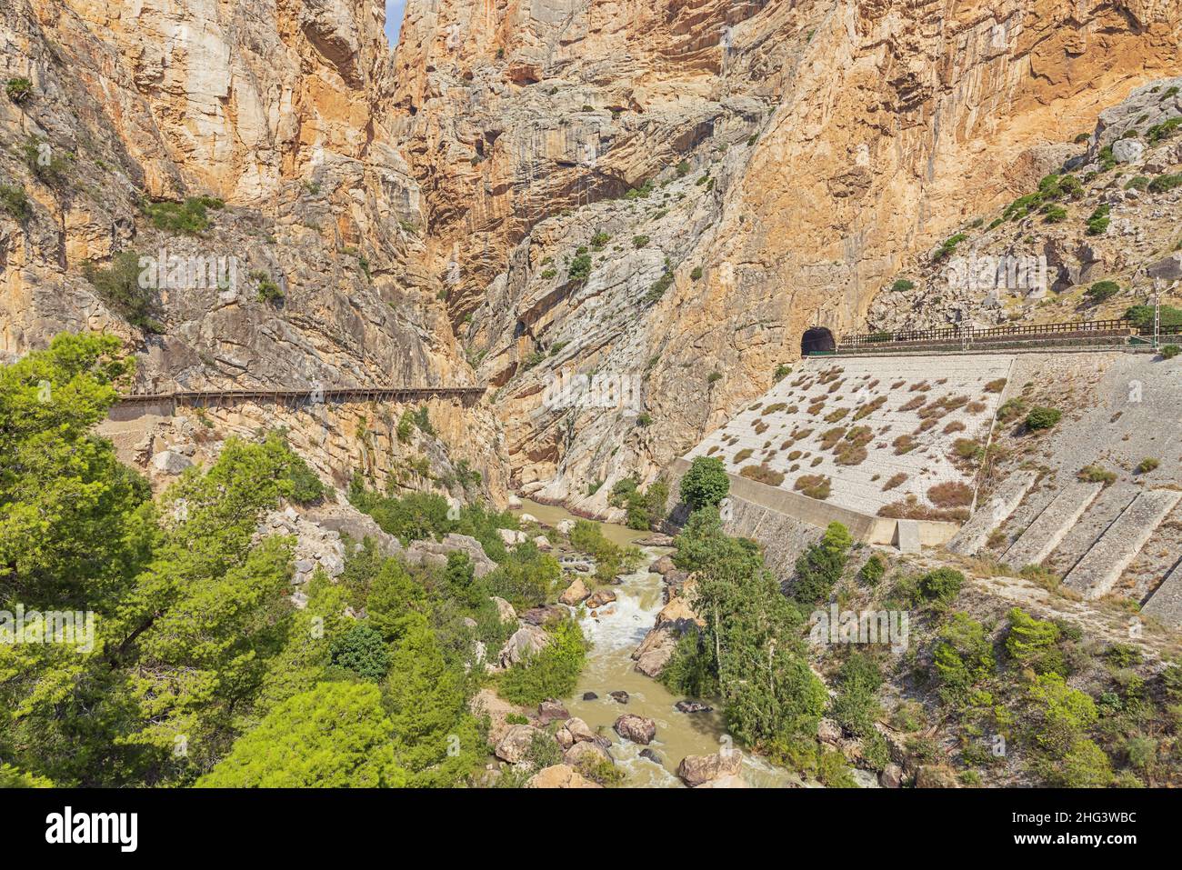 The Guadalhorce gorge with the King's pathway on one side and the ...