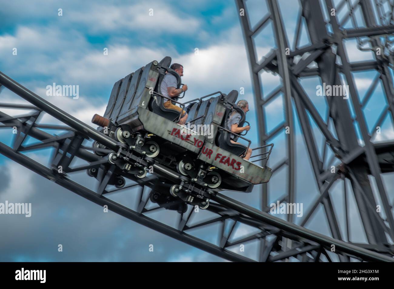 The Swarm and Saw The Ride (from the Movie) at Thorpe Park Theme Park ...