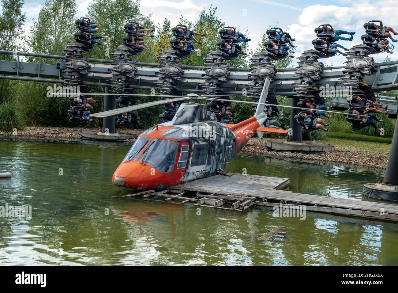 The Swarm and Saw The Ride (from the Movie) at Thorpe Park Theme Park ...