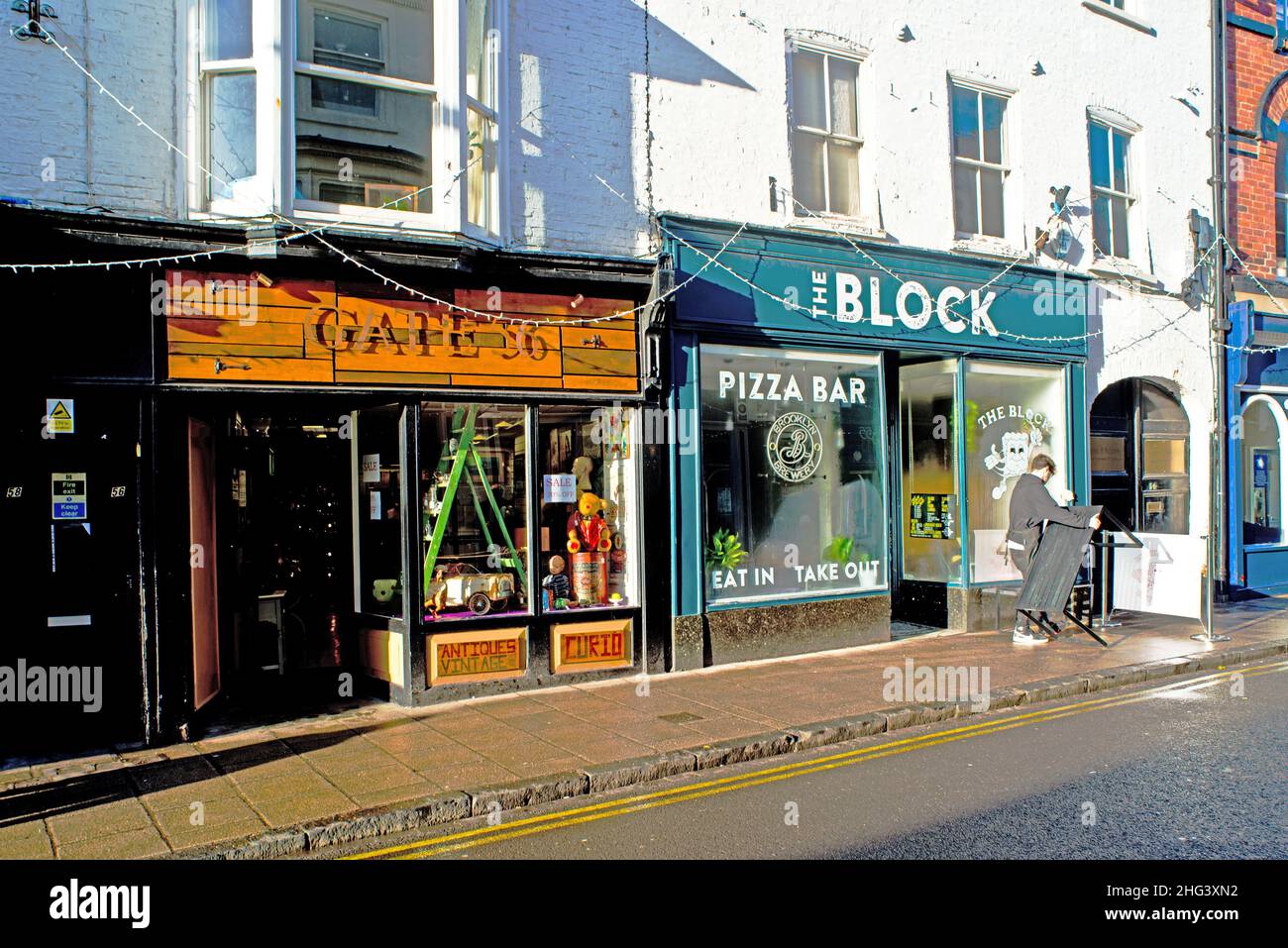 Gate 56 vintage and retro Shop, Goodramgate, York, England Stock Photo ...