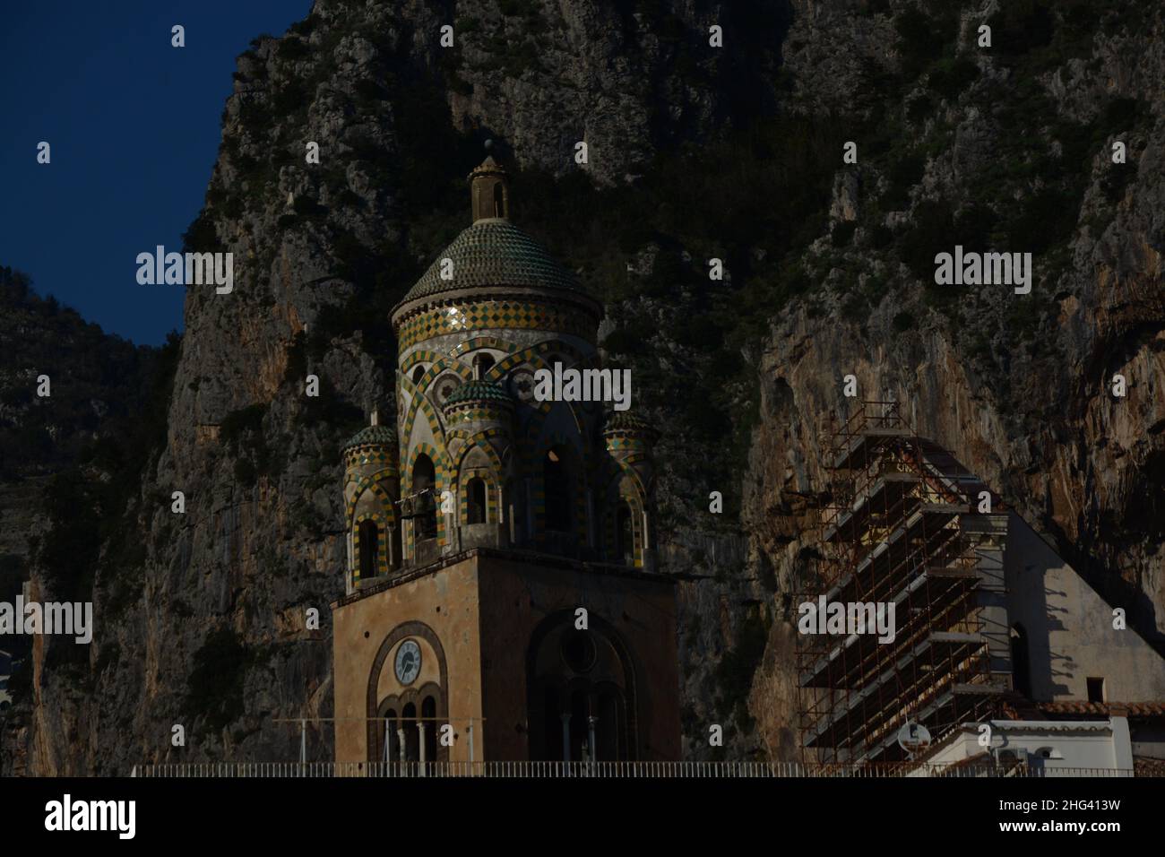 Main square amalfi hi-res stock photography and images - Alamy