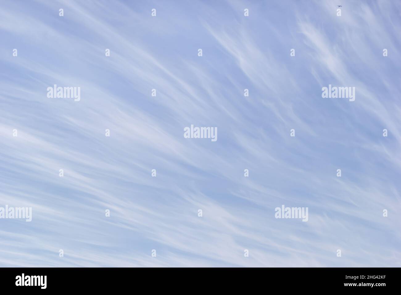 Blue sky with gentle clouds hi-res stock photography and images - Alamy