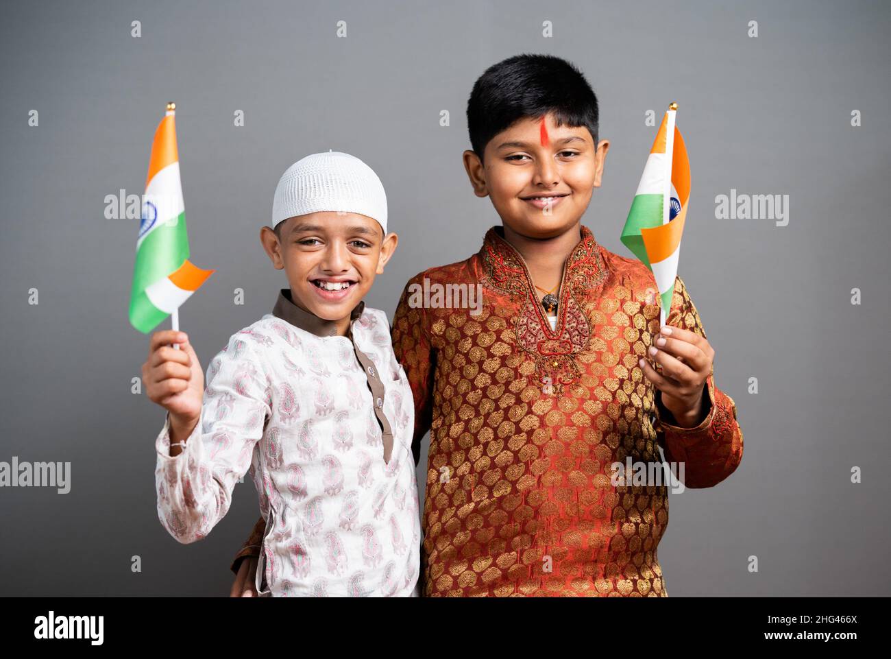 India independence day children hi-res stock photography and images - Alamy
