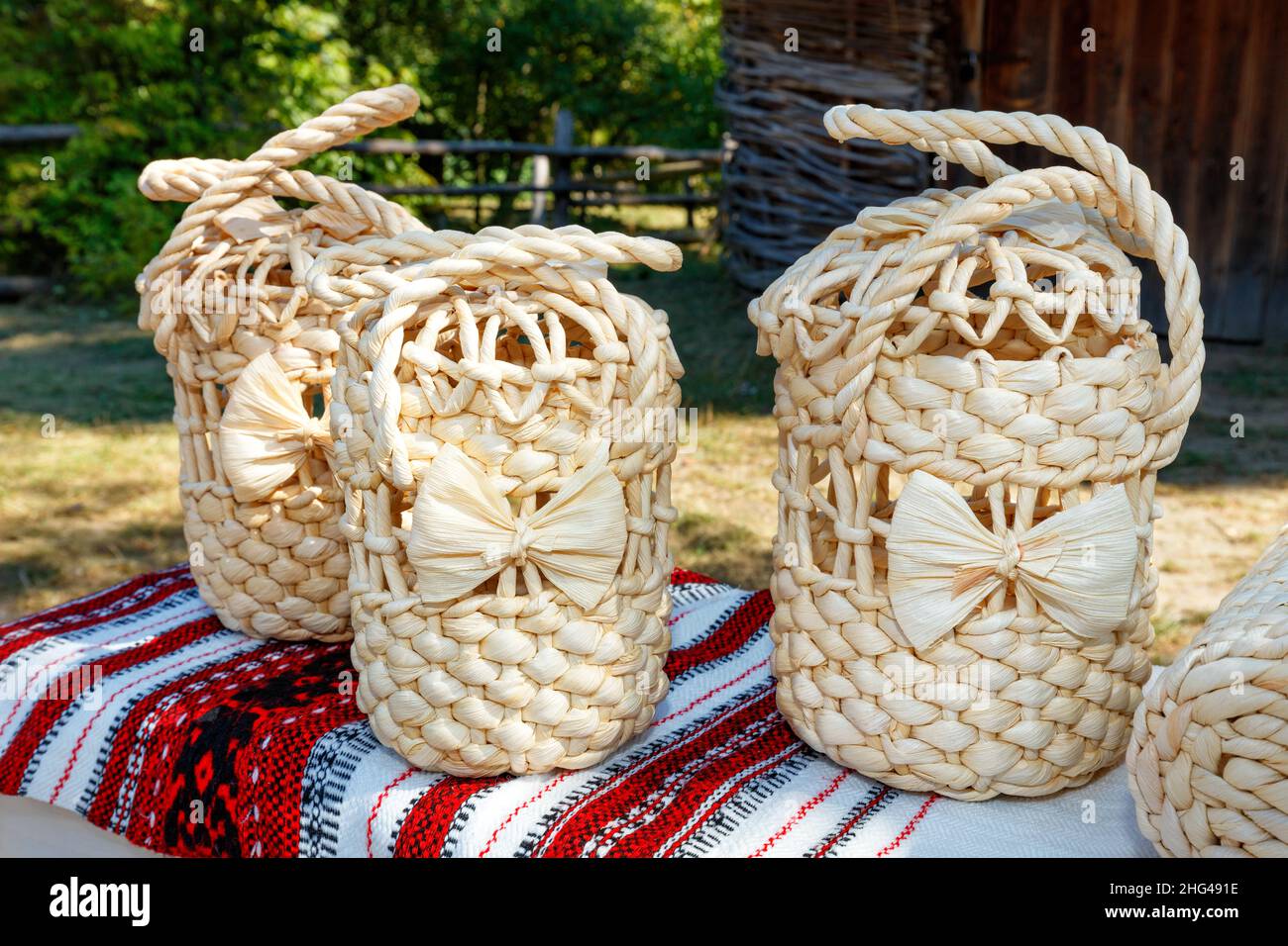 Ukrainian crafts hi-res stock photography and images - Alamy