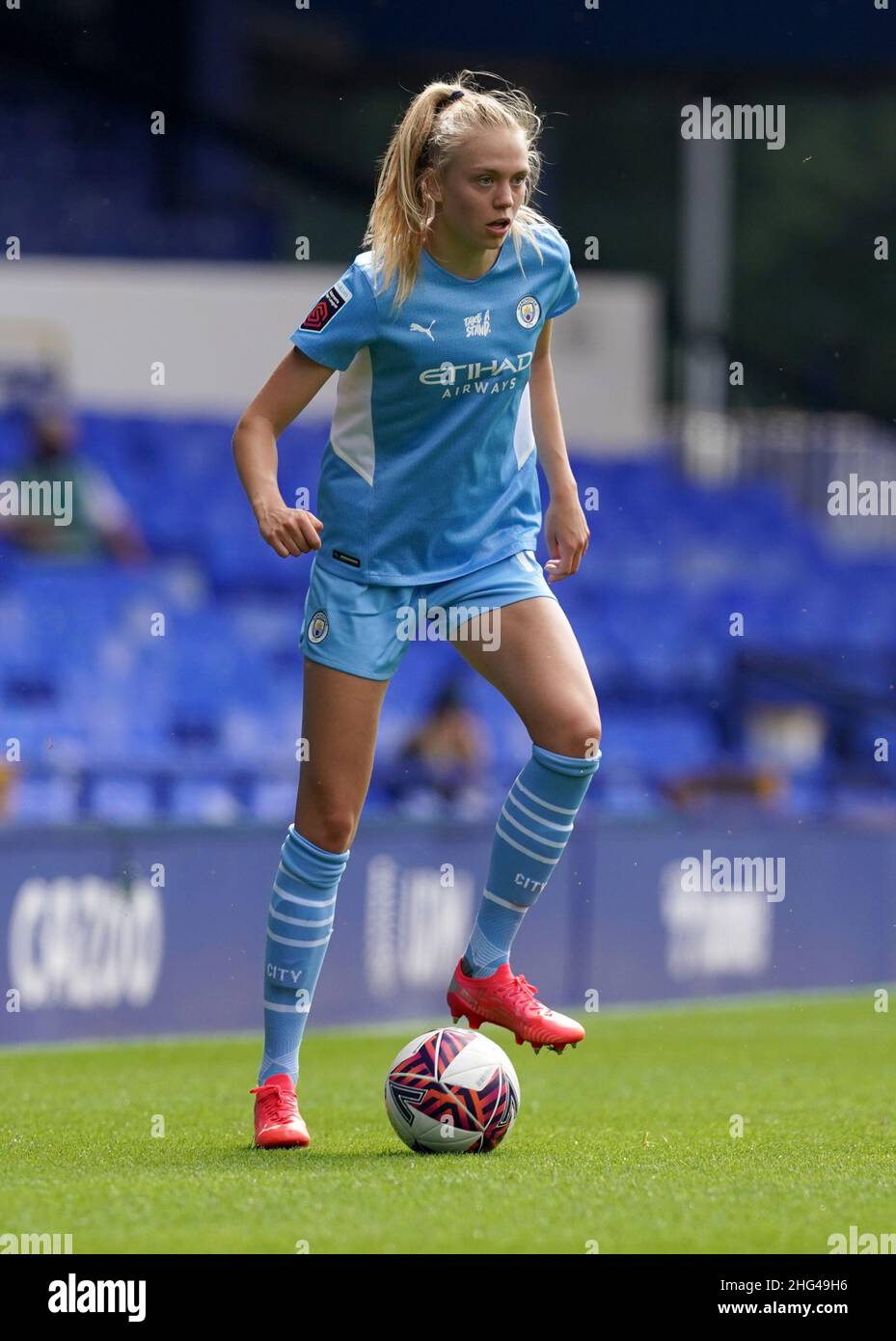 Esme morgan 2022 hi-res stock photography and images - Alamy