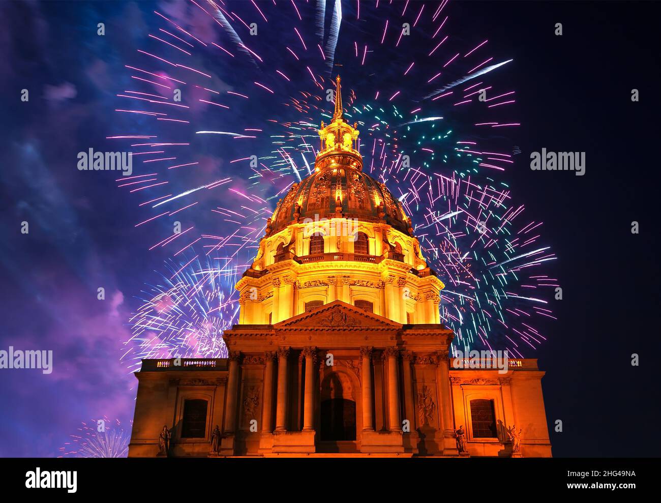Celebratory colorful fireworks over the Les Invalides (The National ...
