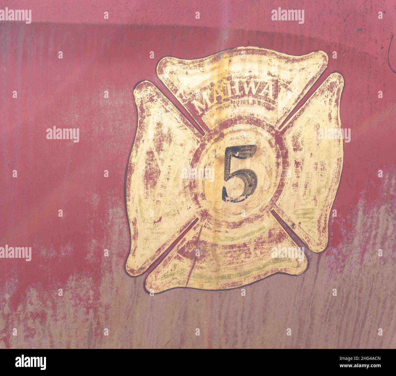 Vintage fire truck at a fire station Stock Photo - Alamy