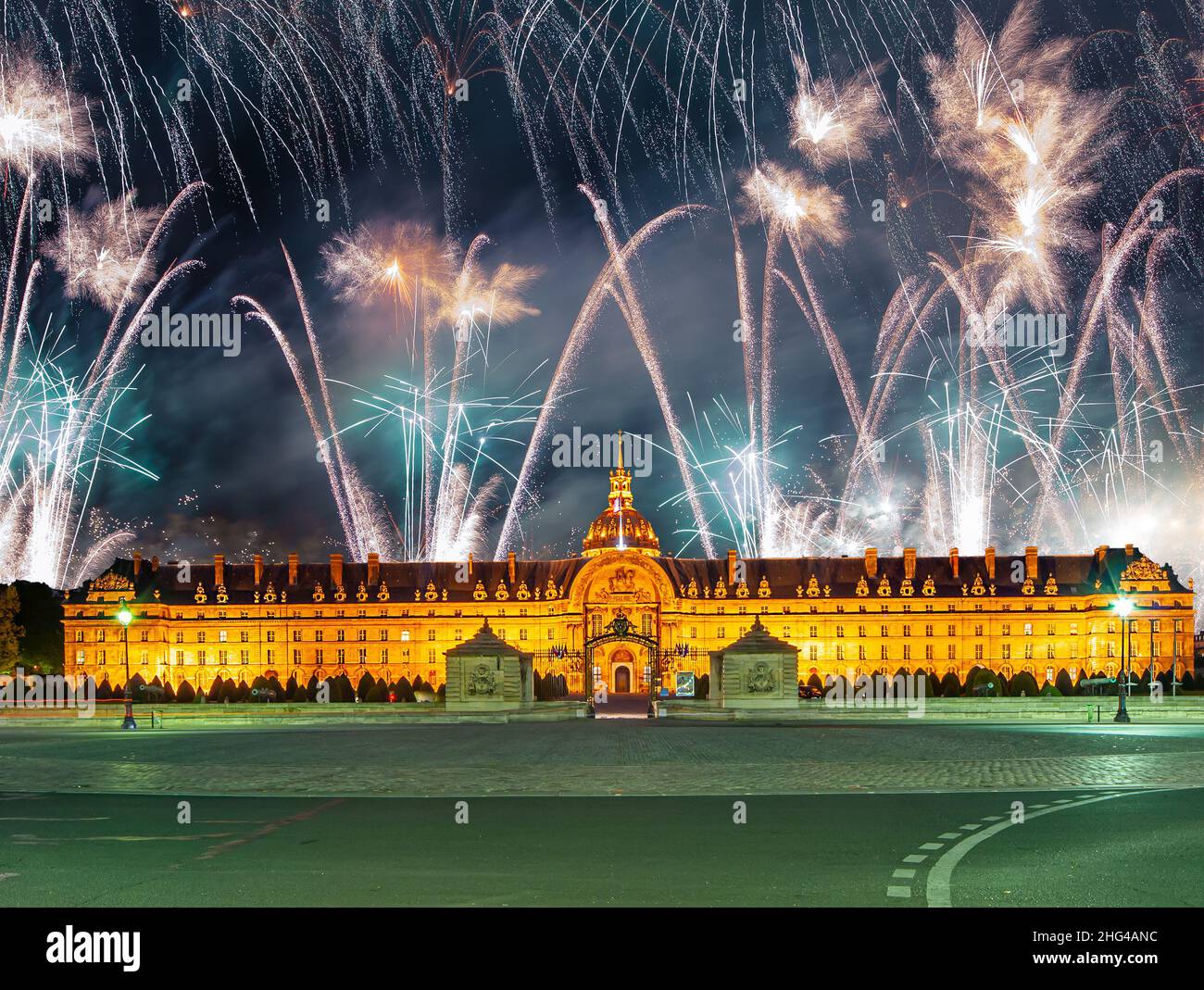 Celebratory colorful fireworks over the Les Invalides (The National ...