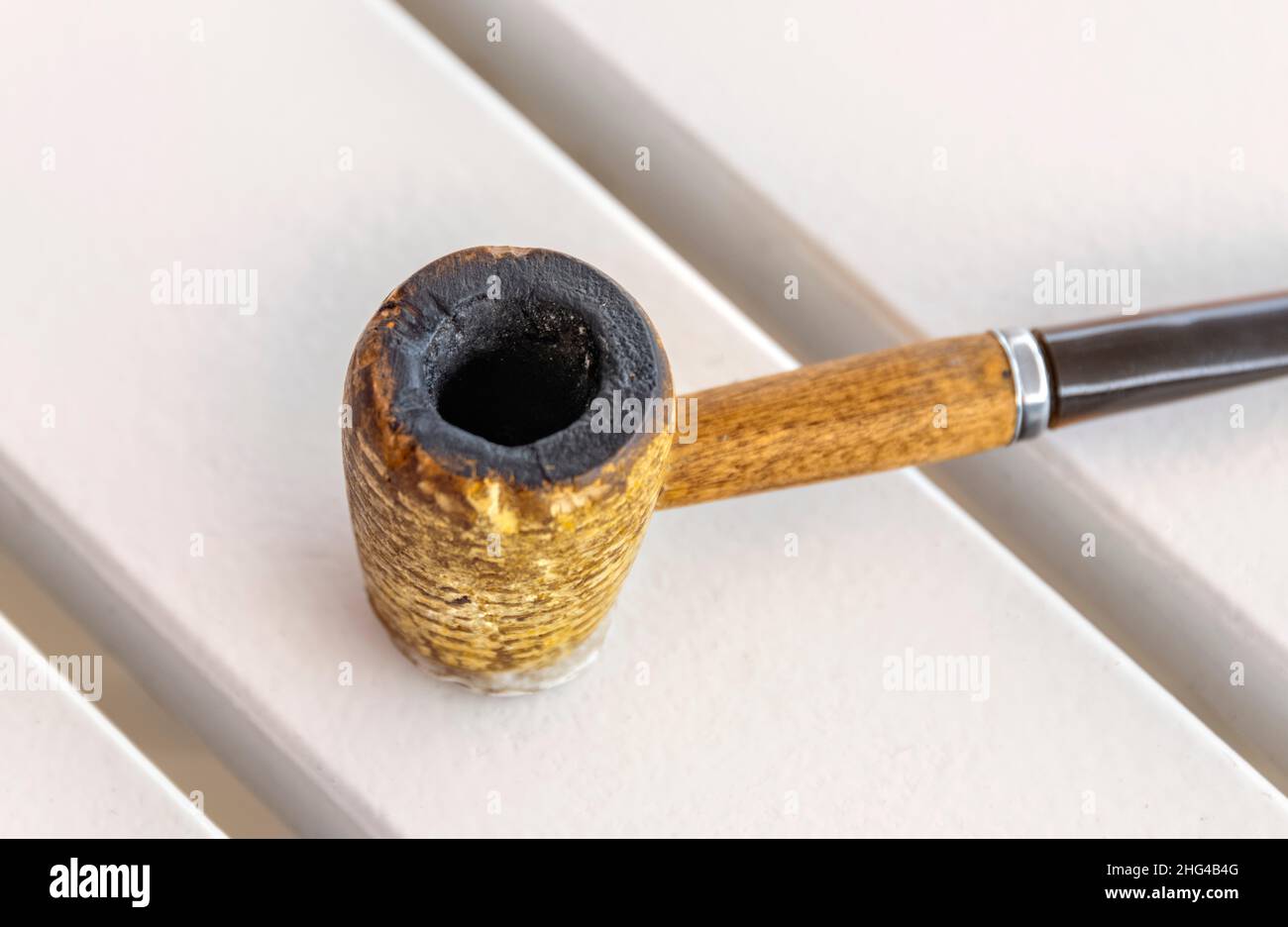 Old fashioned pipe hi-res stock photography and images - Alamy