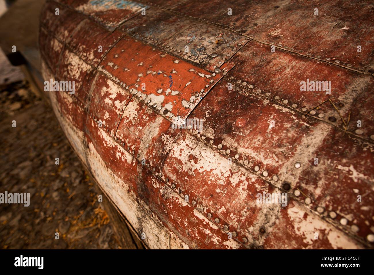 Rotting old rowboat hi-res stock photography and images - Alamy