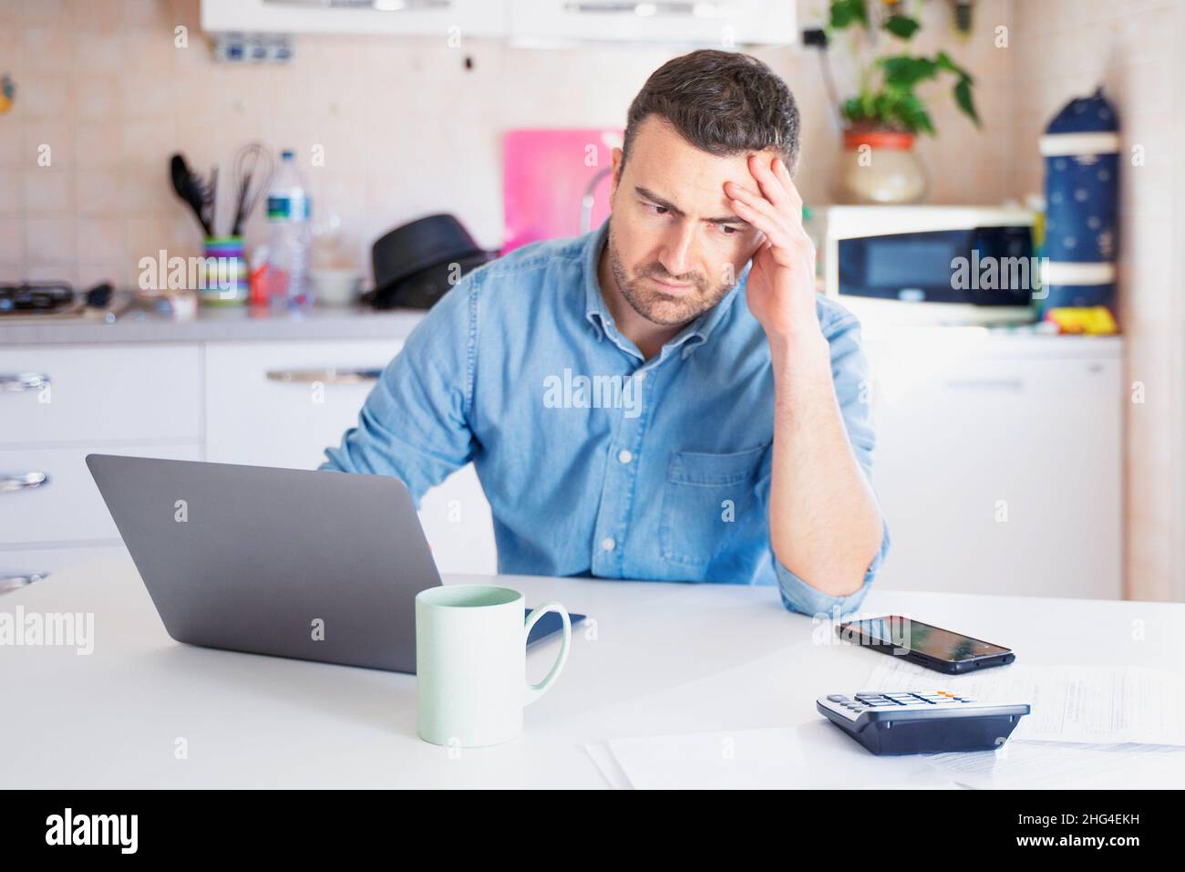 Family worried debt hi-res stock photography and images - Alamy