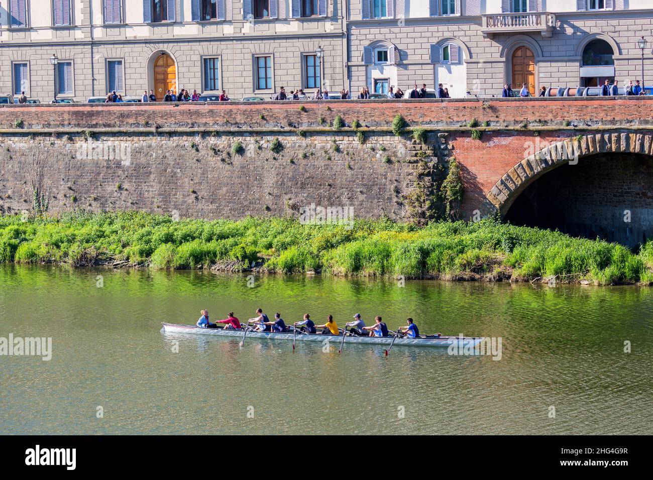 Sculling boat for eight people on the river Stock Photo - Alamy