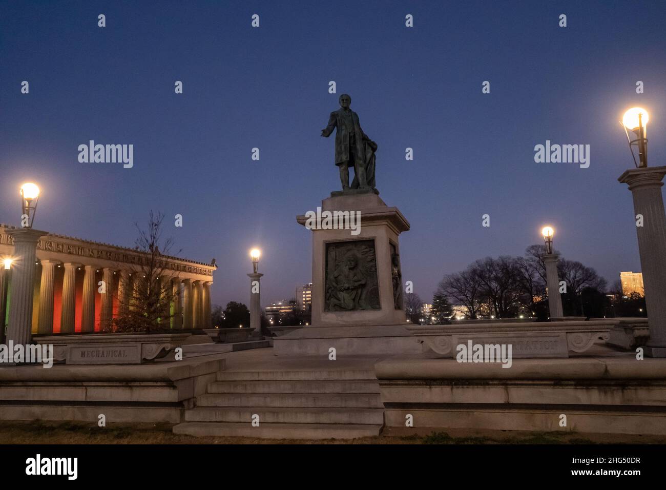 Parthenon in Centennial Park, in Nashville, Tennessee, is a full-scale ...