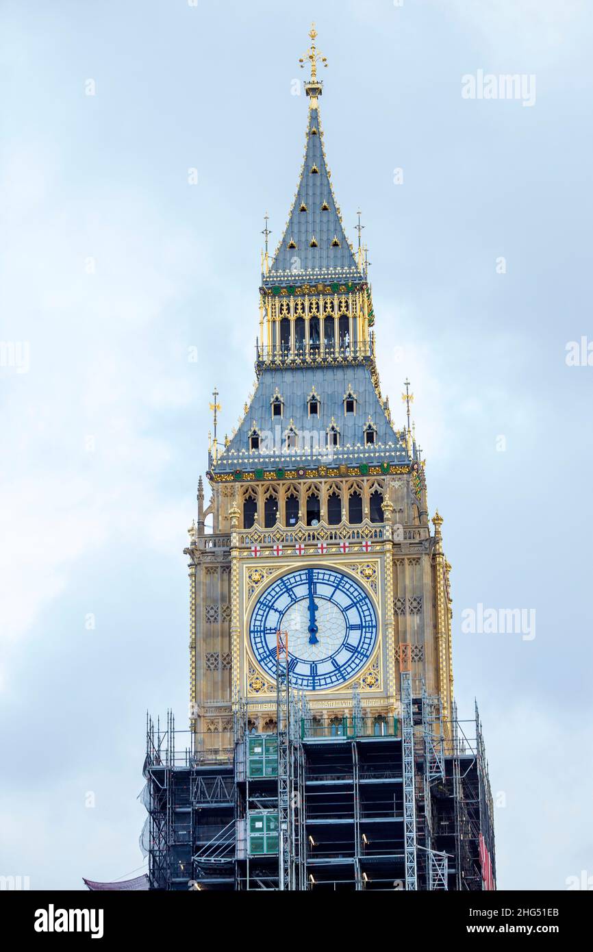 Big ben clock face scaffolding hi-res stock photography and images - Alamy