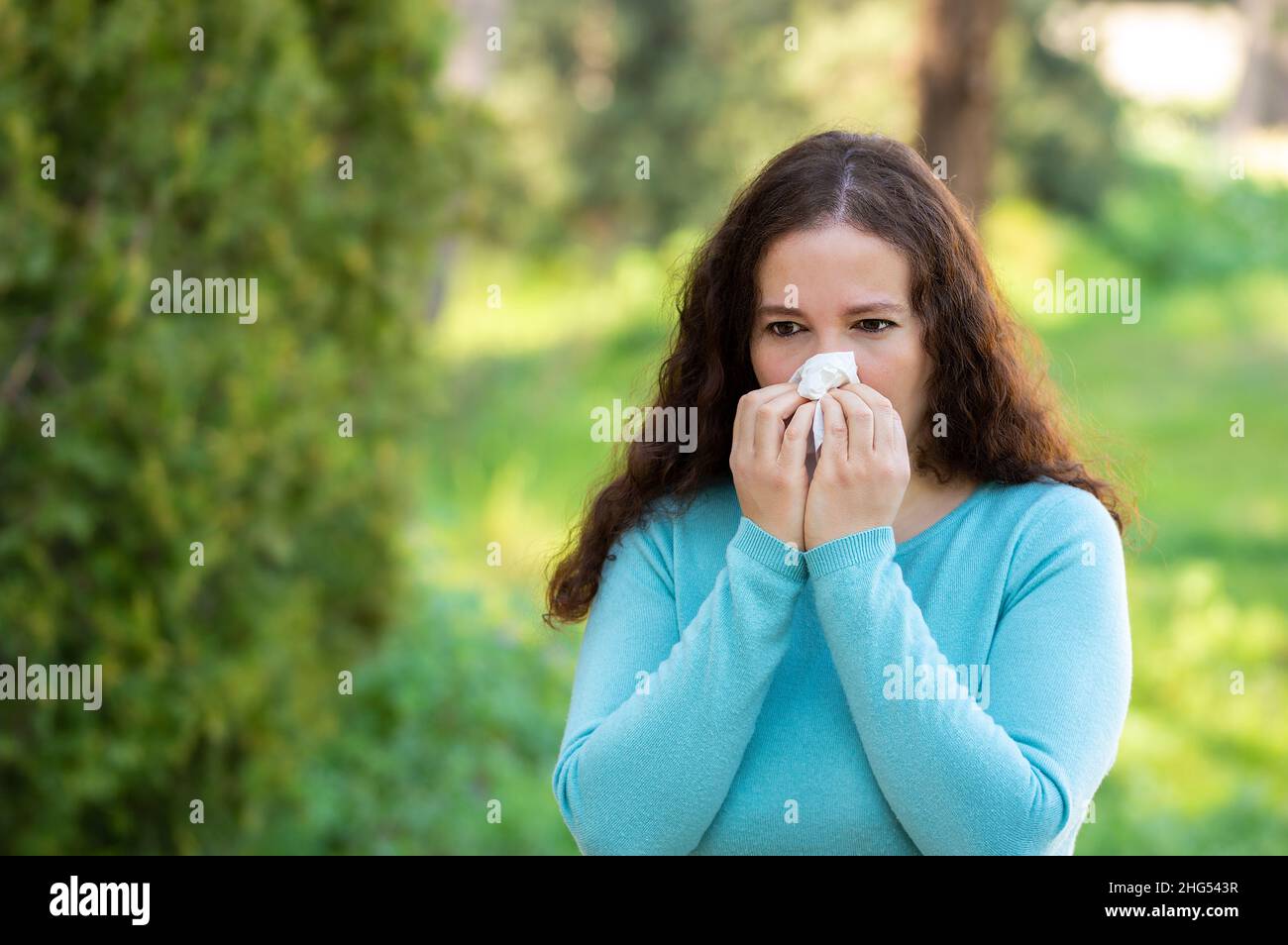 Green mucus nose hi-res stock photography and images - Alamy