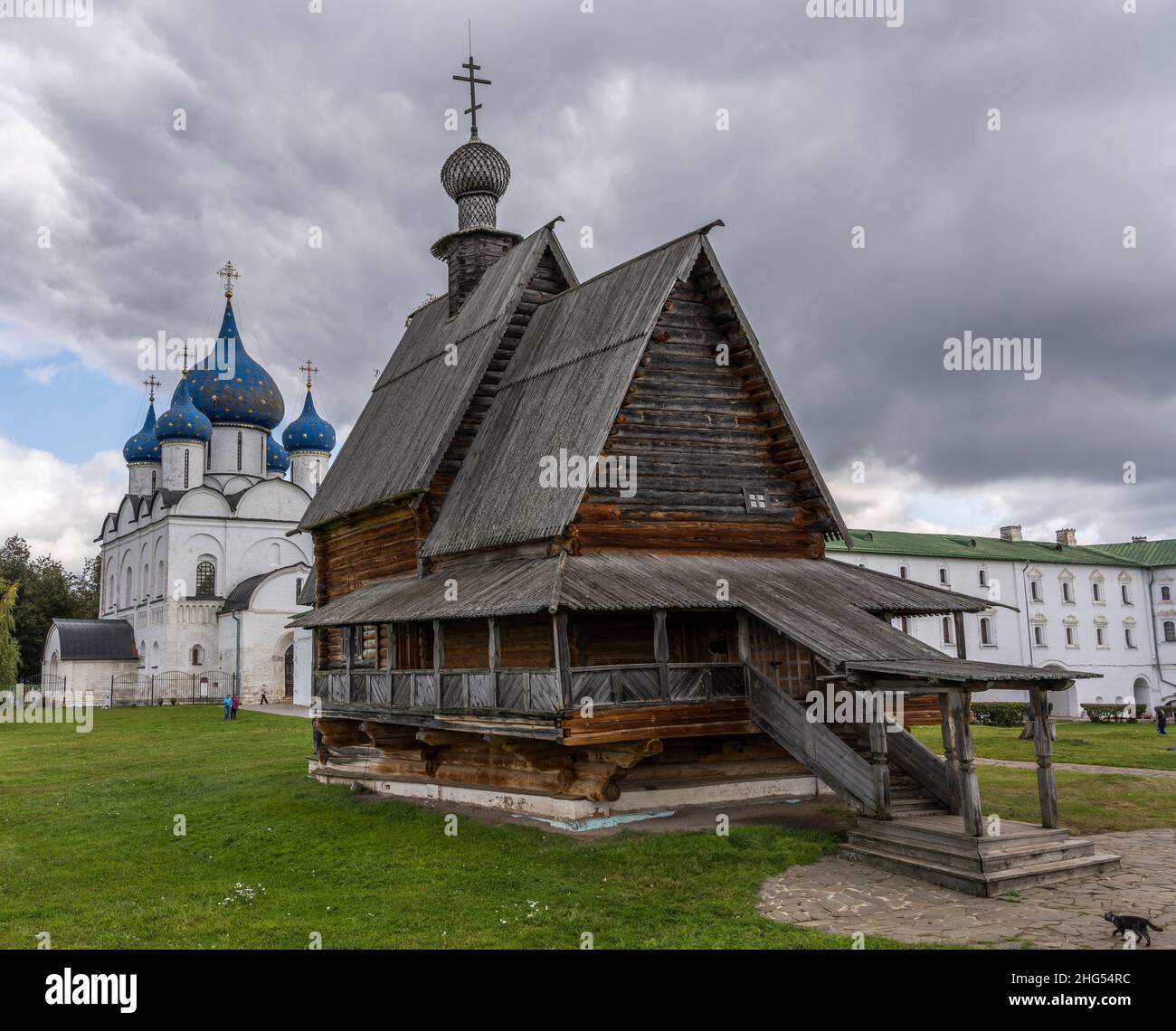 Suzdal, Russia - September 24, 2019: Wooden Church of St. Nicholas on a ...