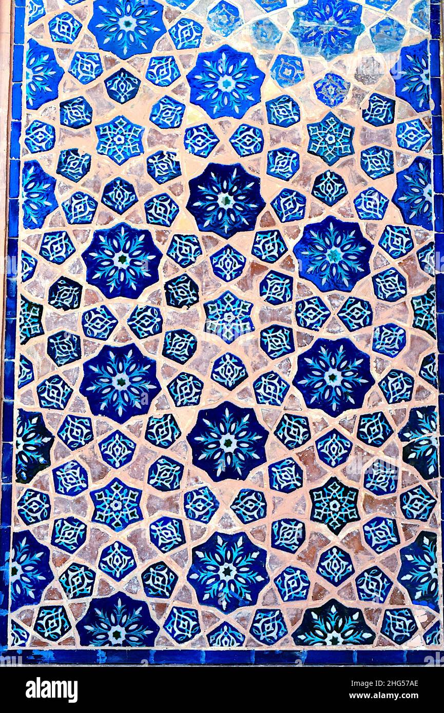 Islamic patterns hi-res stock photography and images - Alamy