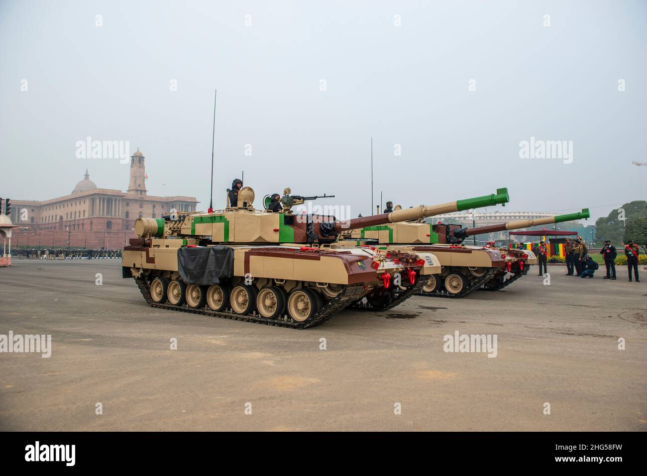 Arjun tank hi-res stock photography and images - Alamy