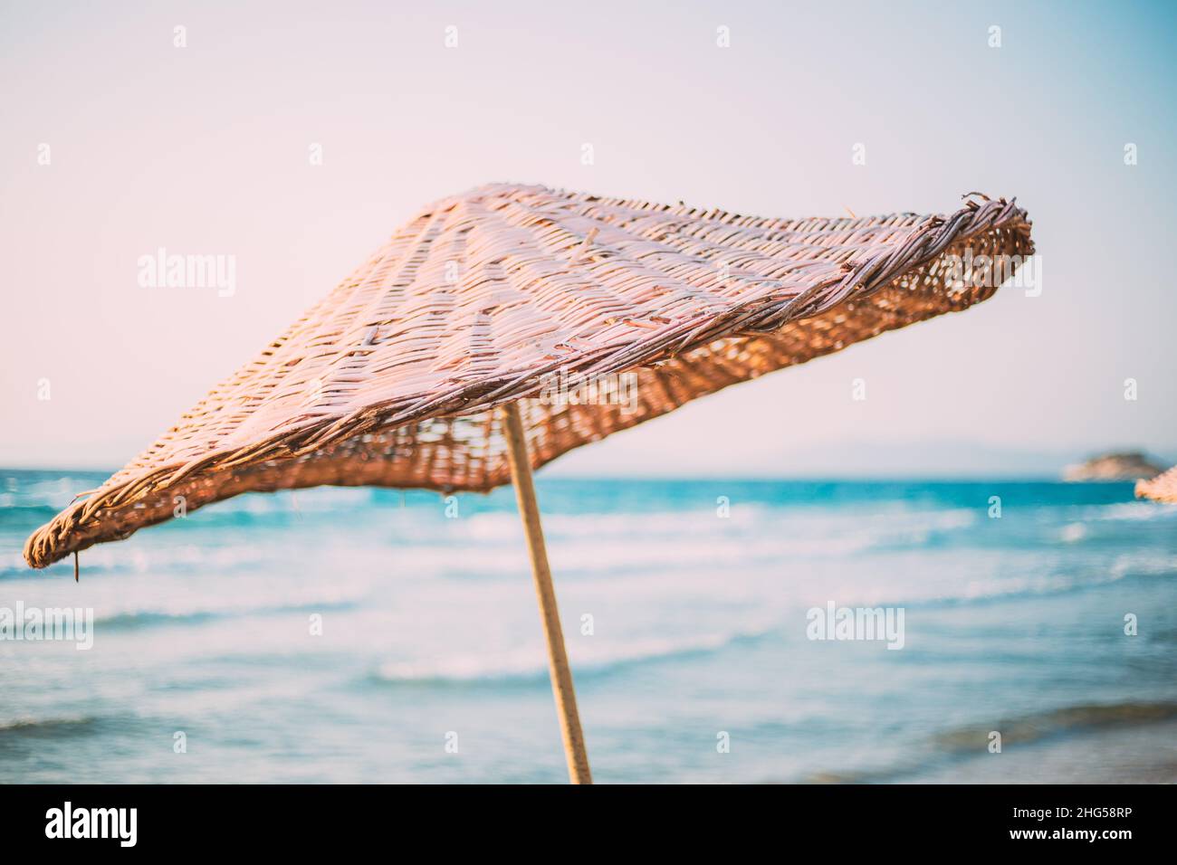 Close up parasol beach hi-res stock photography and images - Alamy