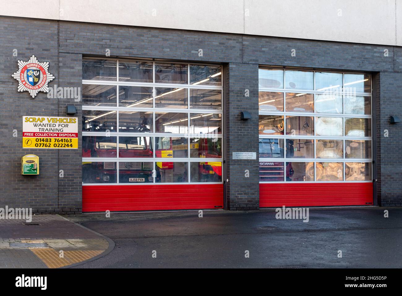 Surrey fire and rescue service vehicles hi-res stock photography and ...